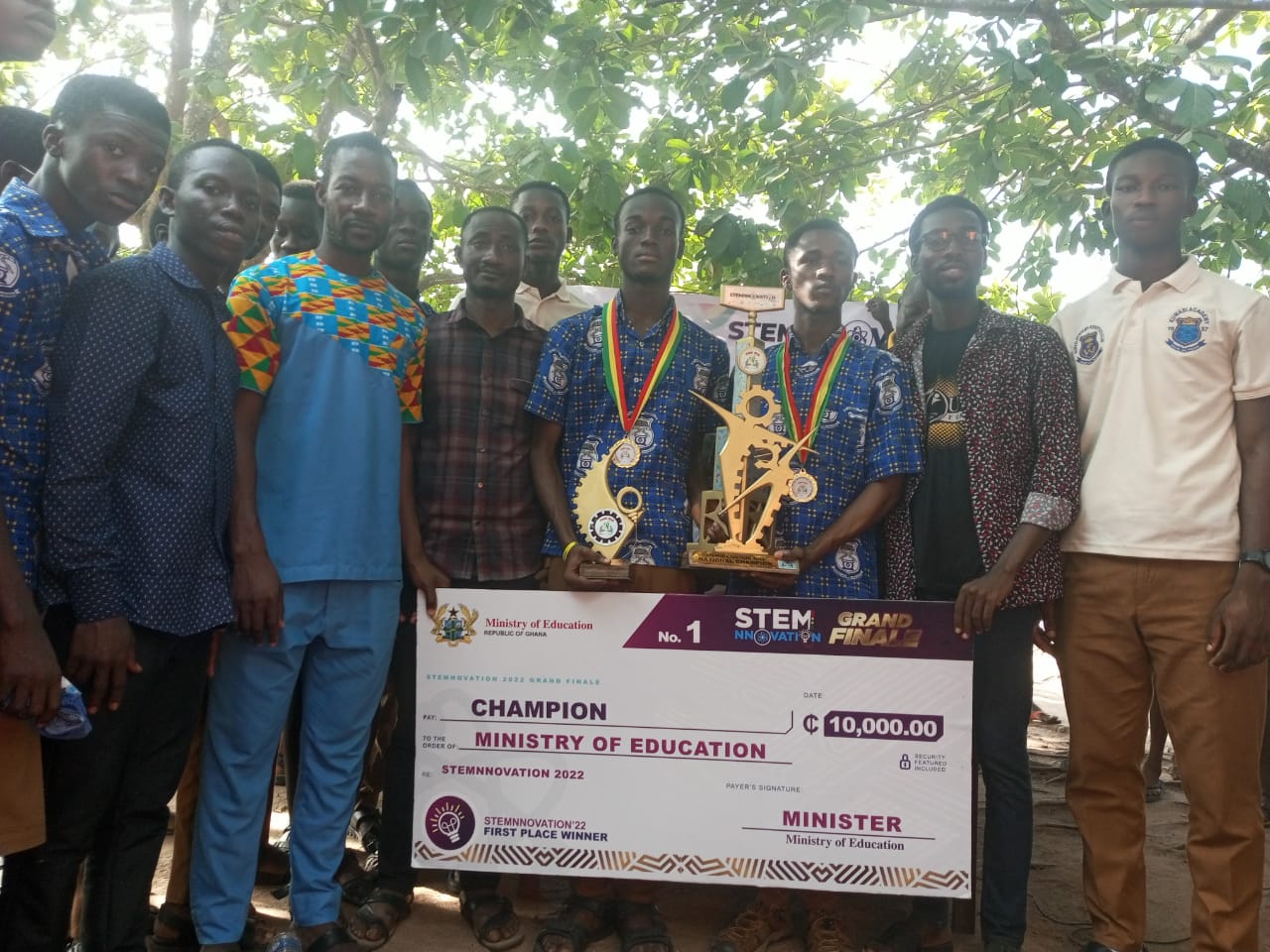 KUMACA SHS receives Ghc10,000 for winning national stemnovation ...
