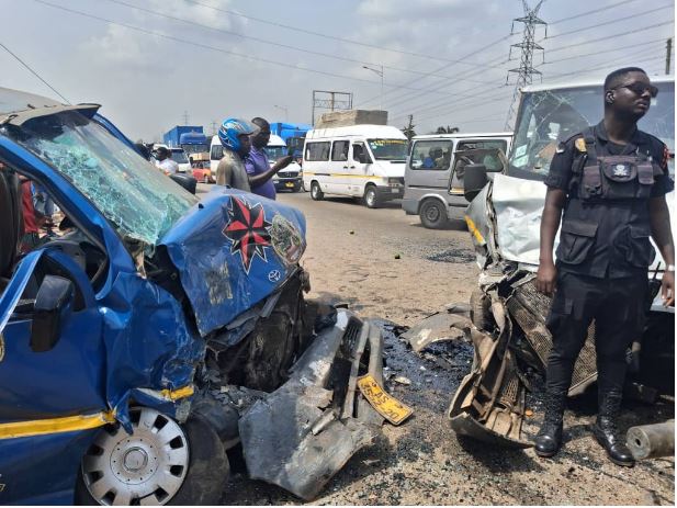 1 dead, several injured in gory accident on Ejisu highway ...